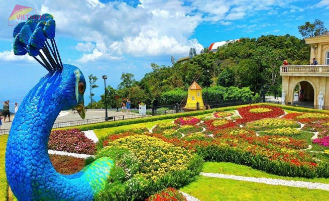 Le Jardin D'Amour - Ba Na Hills Flower Garden - Vietnamvacation